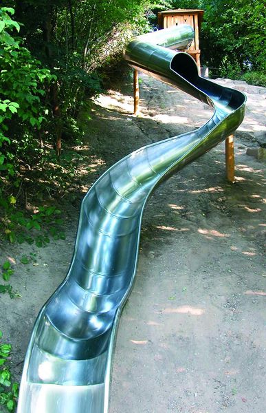 Kurvet rutsjebane | Alt til legepladsen | PlanLeg